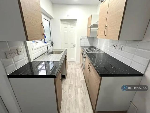 2 Bedroom Terraced House To Rent In Astley Avenue, Coventry, CV6