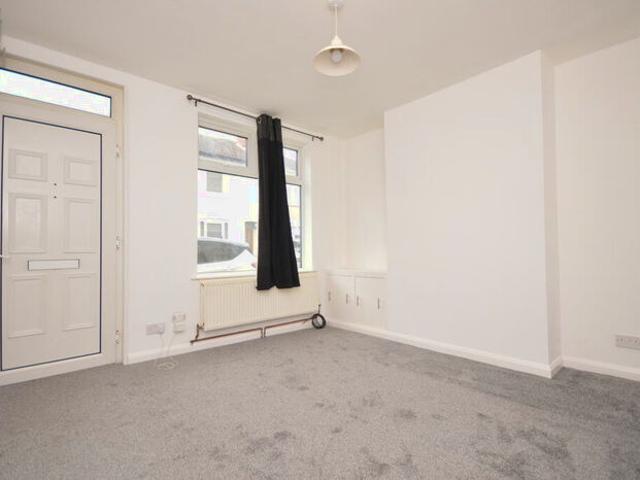 2 Bedroom Terraced House To Rent In Barnwell Street, Kettering, NN16