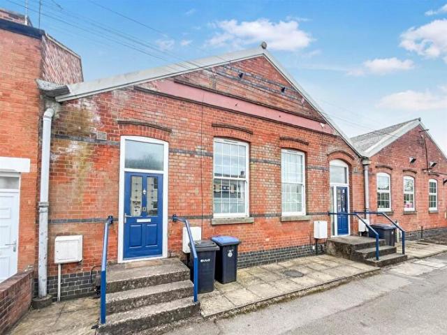 2 Bedroom Terraced House To Rent In Bath Street, Market Harborough, LE16
