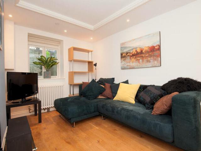 2 Bedroom Terraced House To Rent In Beaumont Buildings, Oxford, OX1