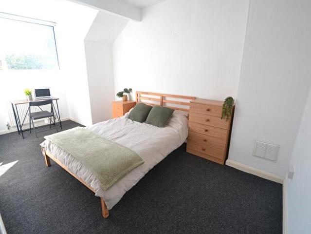 2 Bedroom Terraced House To Rent In Claude Street, Dunkirk, Nottingham, NG7