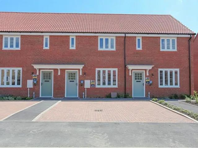 2 Bedroom Terraced House To Rent In Edgar Gardens, Marcham, OX13