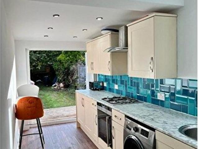 2 Bedroom Terraced House To Rent In Guy Street, Warwick, CV34