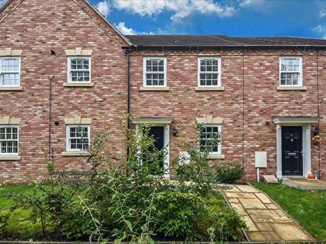 2 Bedroom Terraced House To Rent In Irthlingborough Road, Wellingborough, NN8