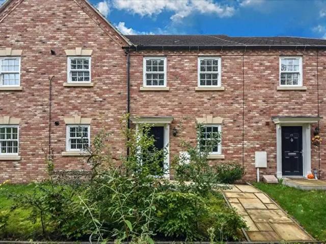 2 Bedroom Terraced House To Rent In Irthlingborough Road, Wellingborough, NN8