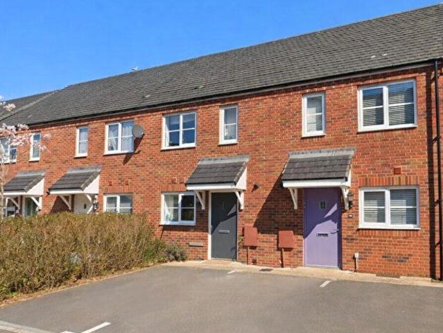 2 Bedroom Terraced House To Rent In Linnet Road, Bodicote, Oxon, OX15