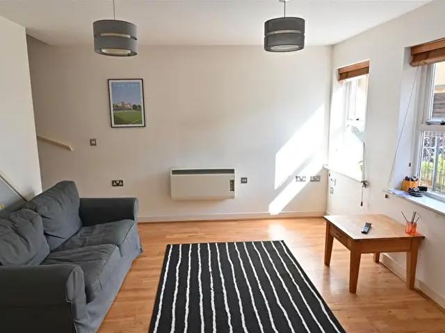 2 Bedroom Terraced House To Rent In Marlborough Road, Grandpont, Oxford, OX1