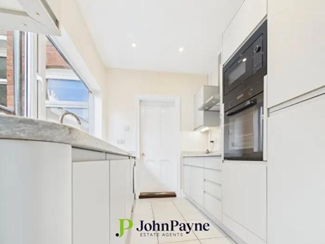 2 Bedroom Terraced House To Rent In Mickleton Road, Earlsdon, Coventry, CV5