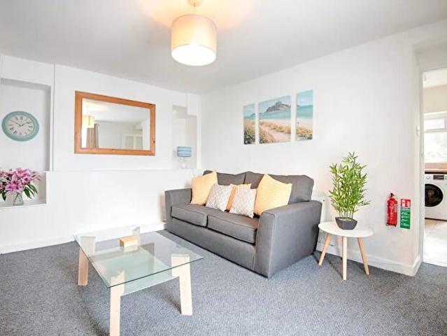 2 Bedroom Terraced House To Rent In Morris Lane, Swansea, SA1