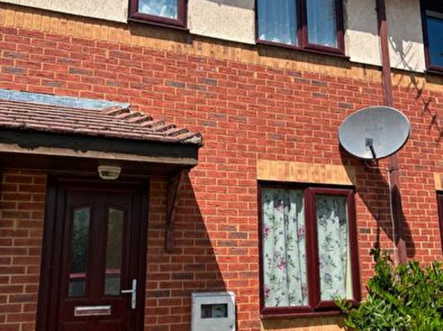 2 Bedroom Terraced House To Rent In Muncaster Gardens, Northampton, NN4
