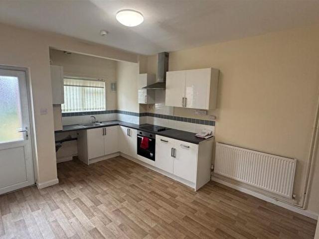 2 Bedroom Terraced House To Rent In Oakland Street, Nottingham, NG7