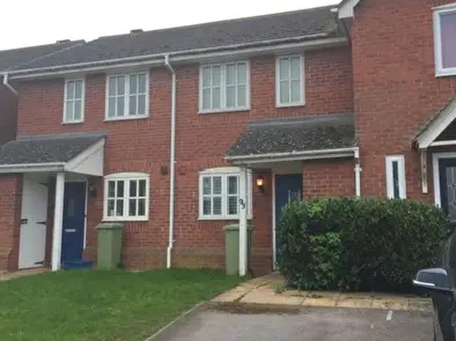 2 Bedroom Terraced House To Rent In Oriel Close, Bucks, MK12