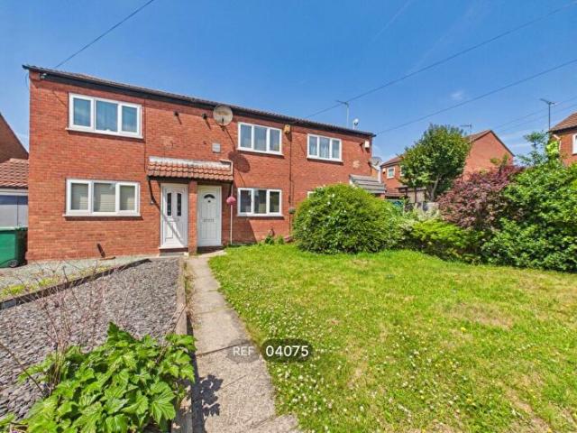 2 Bedroom Terraced House To Rent In Oulton Close, Nottingham, NG5