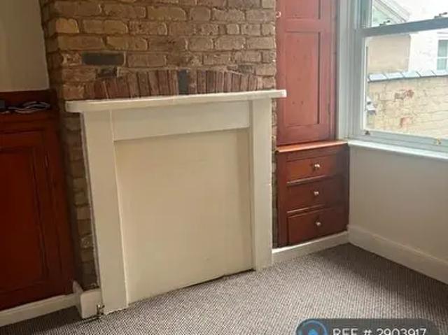2 Bedroom Terraced House To Rent In Oxford St, Rugby, CV21