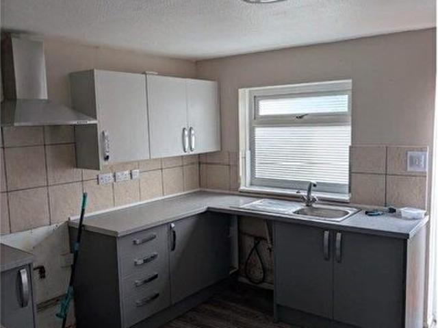 2 Bedroom Terraced House To Rent In Penrhyn Court, Swansea, SA6