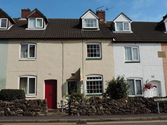 2 Bedroom Terraced House To Rent In Peggs Close, Measham, DE12