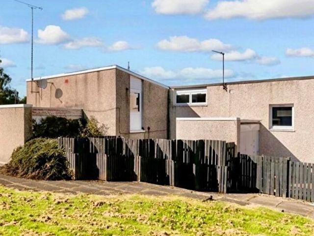2 Bedroom Terraced House To Rent In Pine Court, Cumbernauld, Glasgow, G67