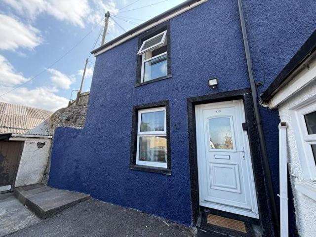 2 Bedroom Terraced House To Rent In Rhosmaen St, Llandeilo, Carmarthenshire SA19