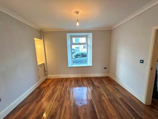 2 Bedroom Terraced House To Rent In Rodney Street, Swansea, SA1