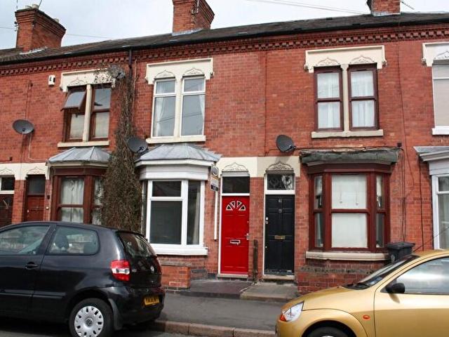 2 Bedroom Terraced House To Rent In Shaftesbury Road, Leicester, LE3