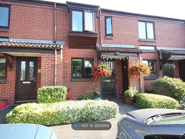 2 Bedroom Terraced House To Rent In Spring Pool, Warwick, CV34