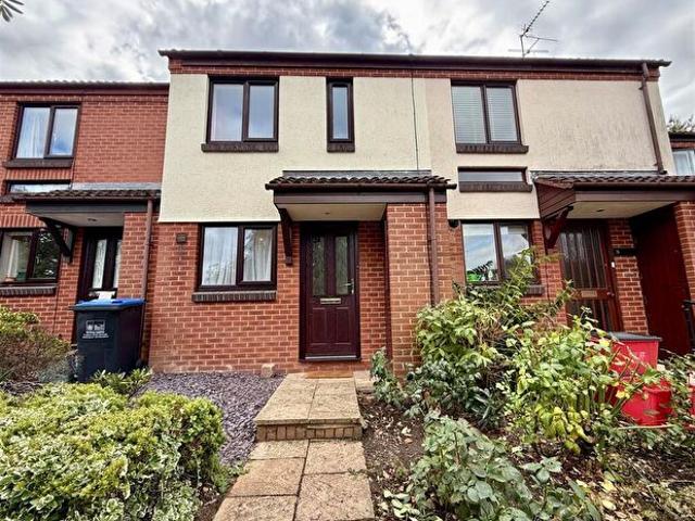 2 Bedroom Terraced House To Rent In Spring Pool, Warwick, CV34