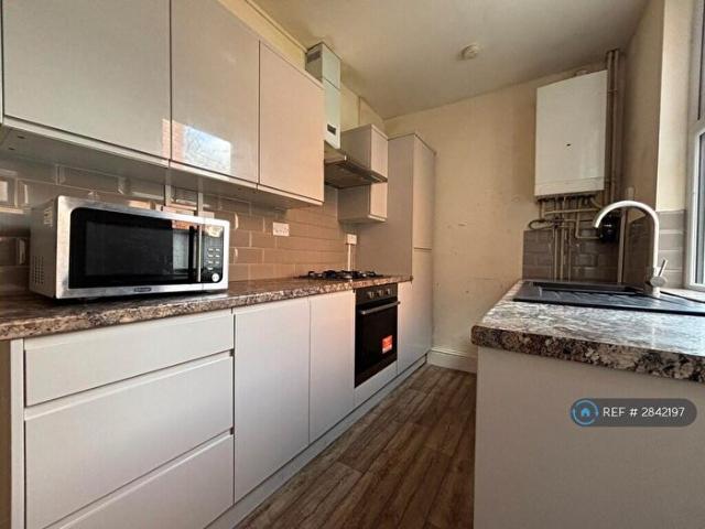 2 Bedroom Terraced House To Rent In St. Peters Street, Syston, Leicester, LE7