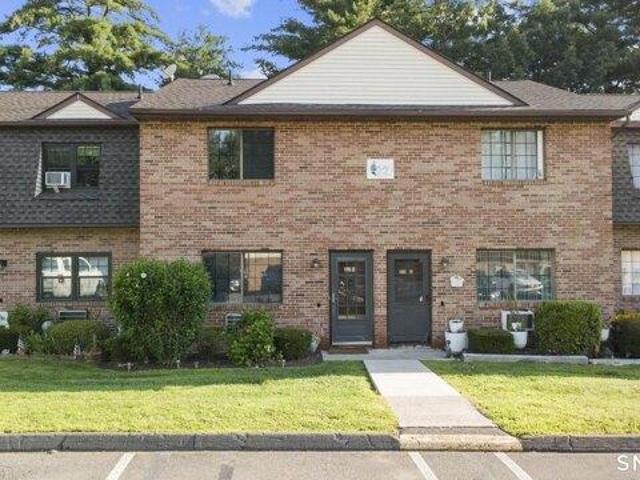 2 bedroom, Thomaston CT 06787 104921409