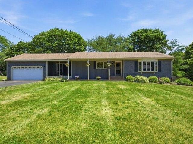 2 bedroom, Tiverton RI 02878 104331005