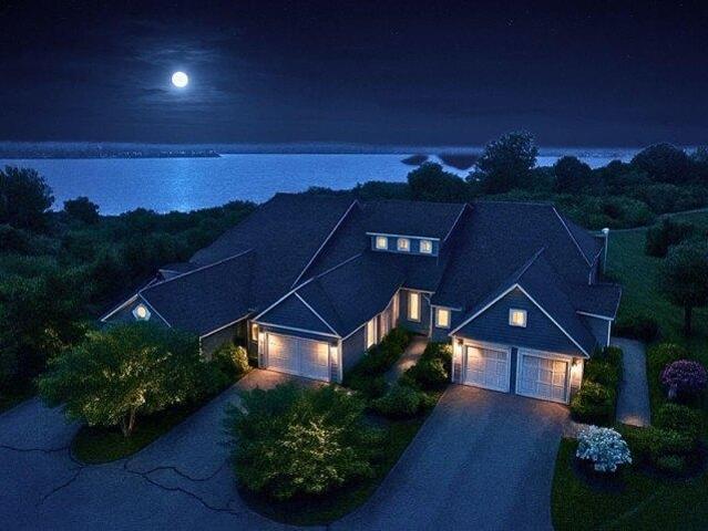 2 bedroom, Tiverton RI 02878 102156829