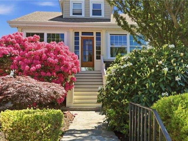 2 bedroom, Tiverton RI 02878 103163278