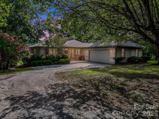 2 bedroom, Tryon NC 28782 104900579