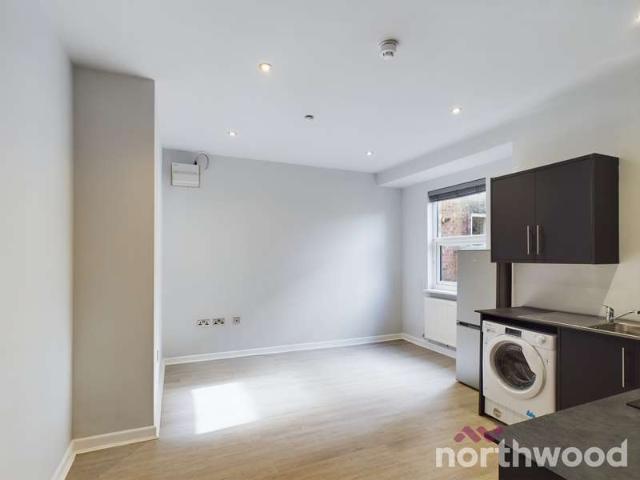 2 Bedroom Triplex Flat