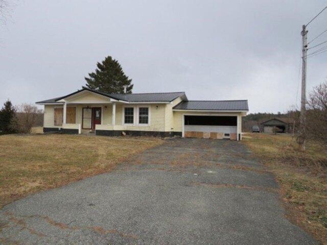 2 bedroom, Troy VT 05868 103099064