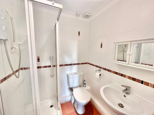 2 bedroom Two Bedroom Apartment to rent