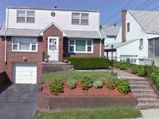 2 Bedroom Two Family House in Kearny