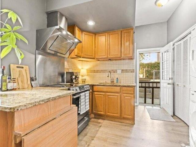 2 bedroom, Union City NJ 07087 102584603