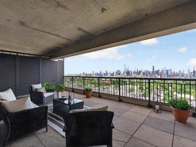 2 bedroom, Union City NJ 07087 104833717