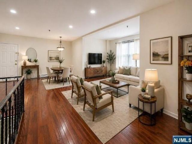 2 bedroom, Union City NJ 07087 104188113