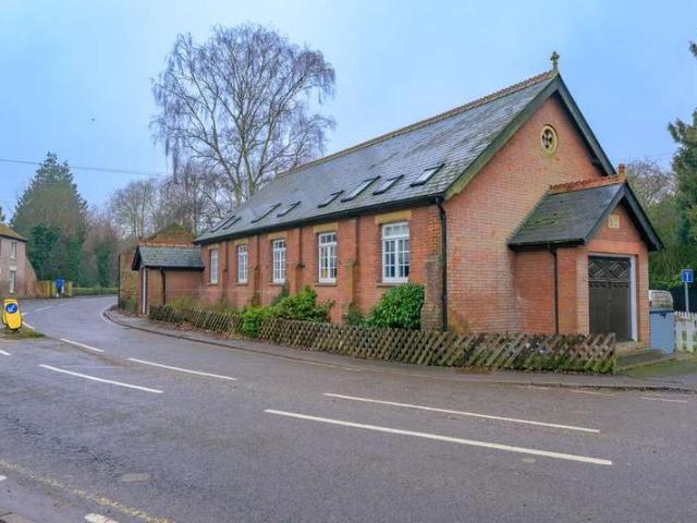 2 Bedroom Unique Property