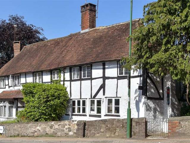 2 Bedroom Unique Property