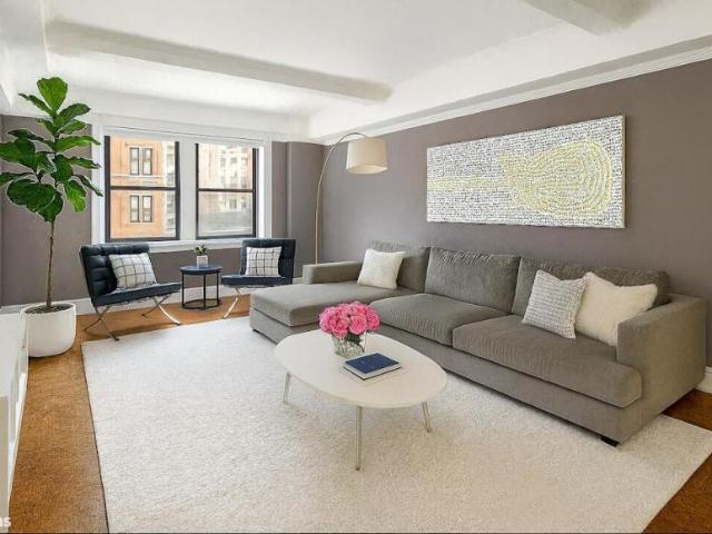 2 bedroom, Upper East Side NY LS95693395