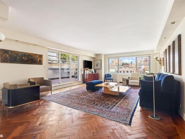 2 bedroom, Upper East Side NY LS96008147