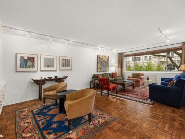 2 bedroom, Upper East Side NY 98817982