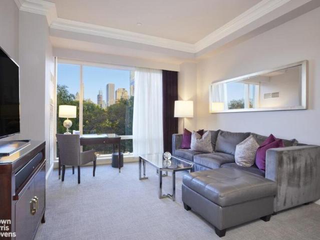 2 bedroom, Upper West Side NY LS102244587