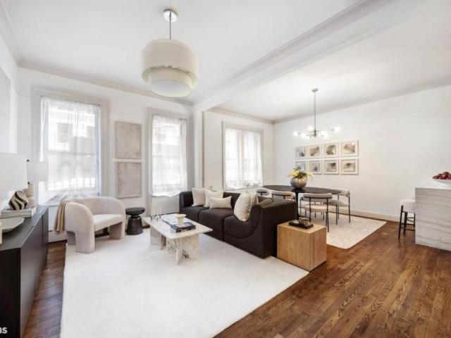 2 bedroom, Upper West Side NY 102245130
