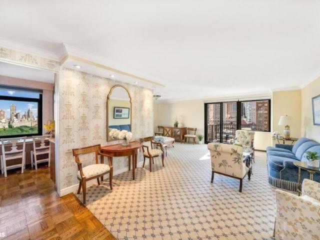 2 bedroom, Upper West Side NY 96462129