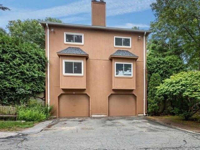2 bedroom, Uxbridge MA 01569 104946805