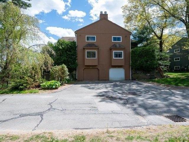 2 bedroom, Uxbridge MA 01569 102566346