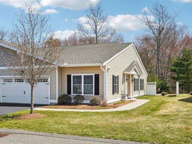 2 bedroom, Uxbridge MA 01569 103710171